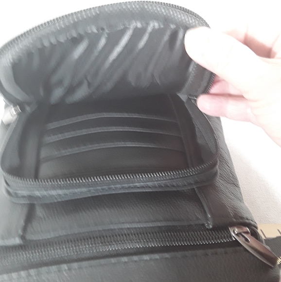 Maze Exclusive | Bags | Maze Exclusive Genuine Leather Super Soft ...